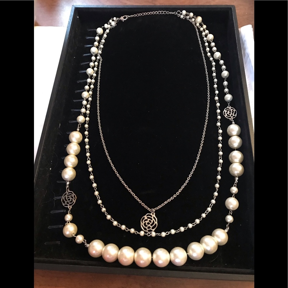 Heavy Pearls/Chains Necklace - Gem